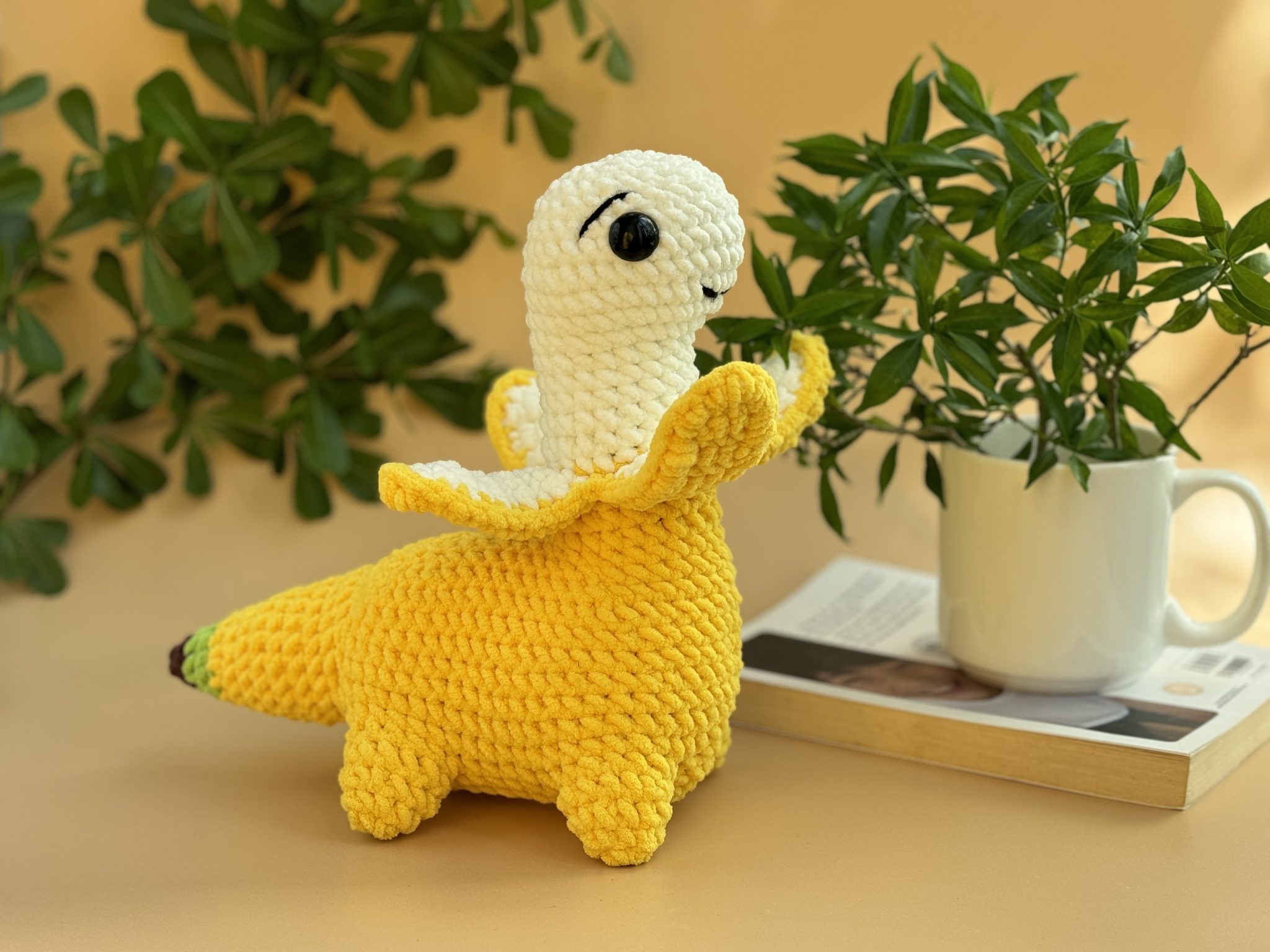 NO SEW Cute BANANASAURUS Crochet Pattern for Dinosaur Plushies ...