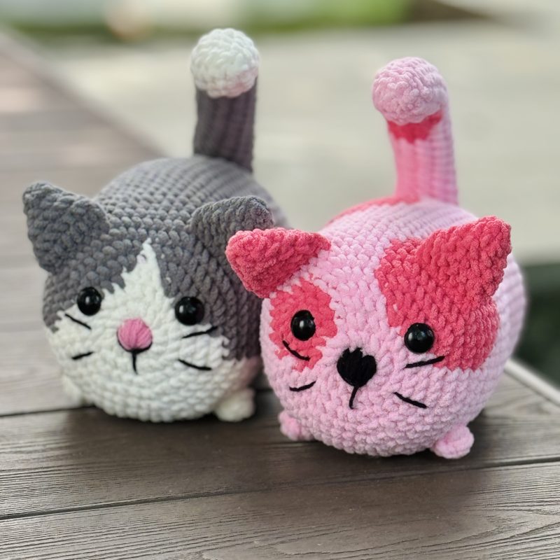 Crochet Loaf Cat Pattern : Simple and Cute DIY Project for Cat Lovers ...